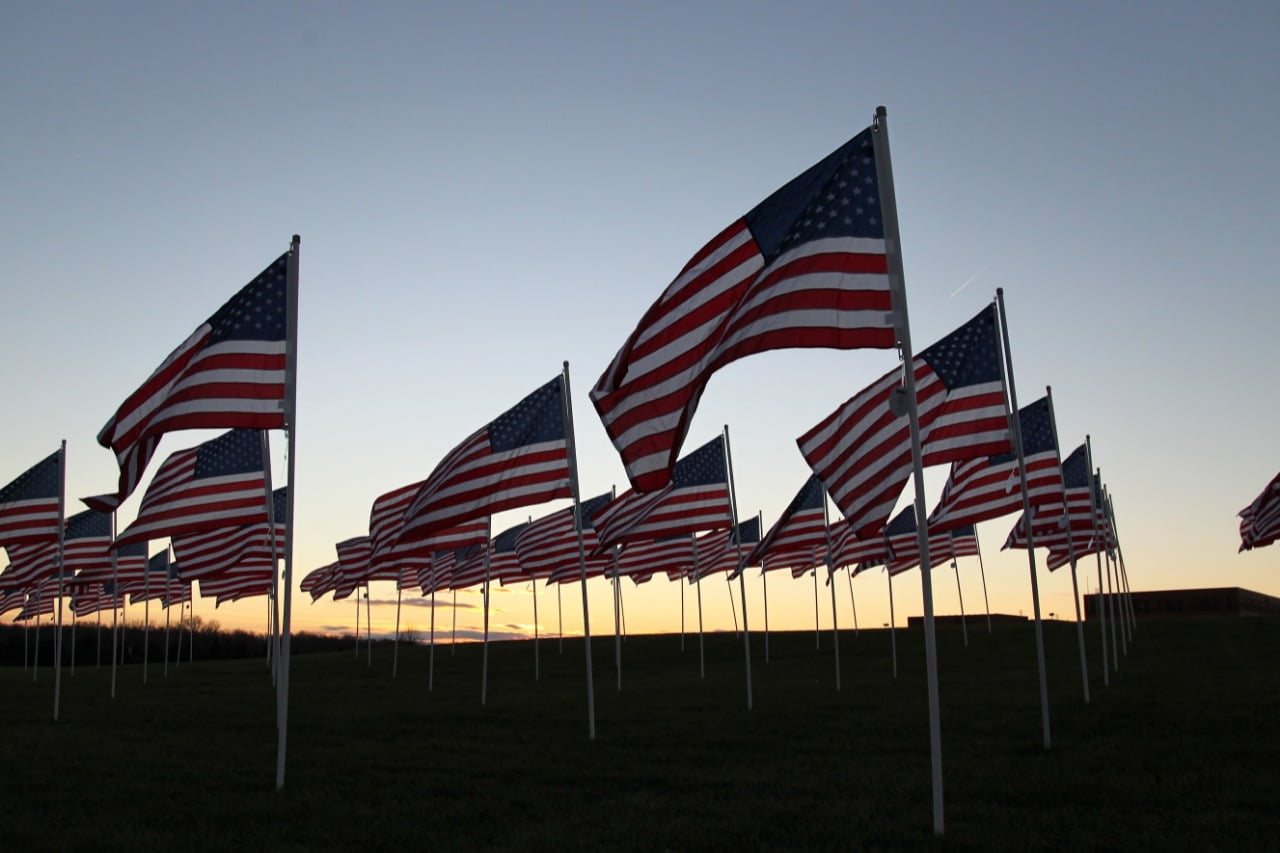 Support - Flags for Heroes